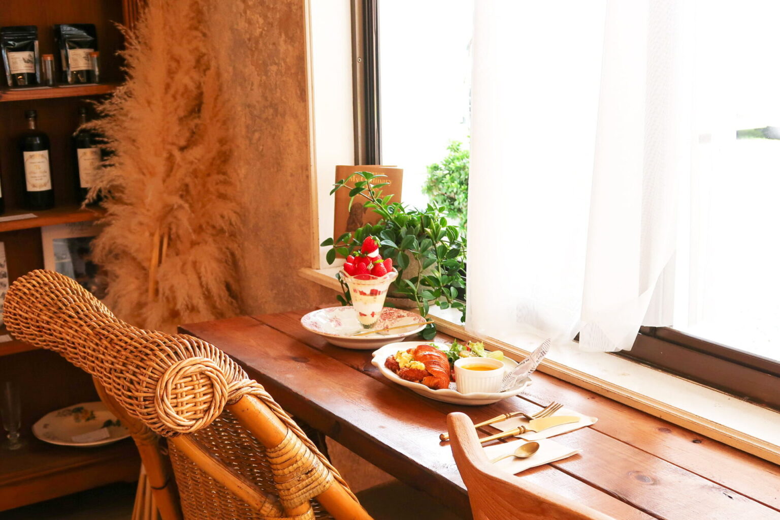 【指宿市】ゆったりと甘くて優しい時間を過ごせるカフェ「Michelle」（ミシェル） | あちこち | リビング新聞の編集ライターが届ける ...